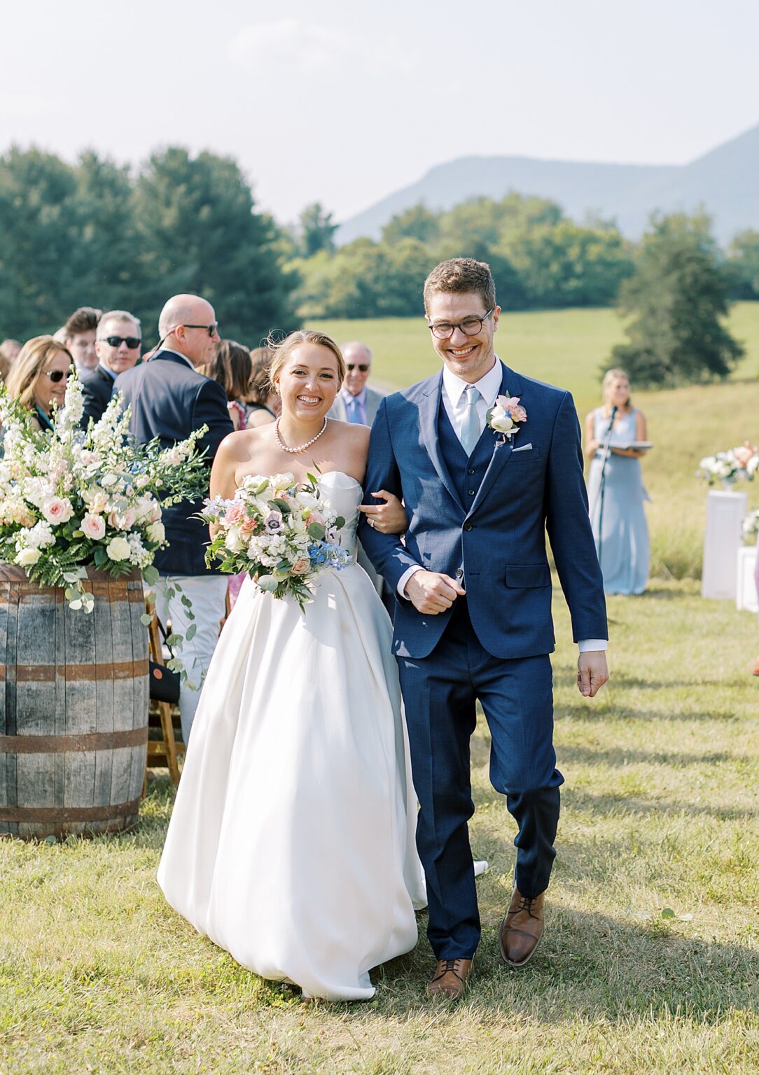 Big Spring Farm Wedding: An Elegant and Lively Alfresco Soirée ...